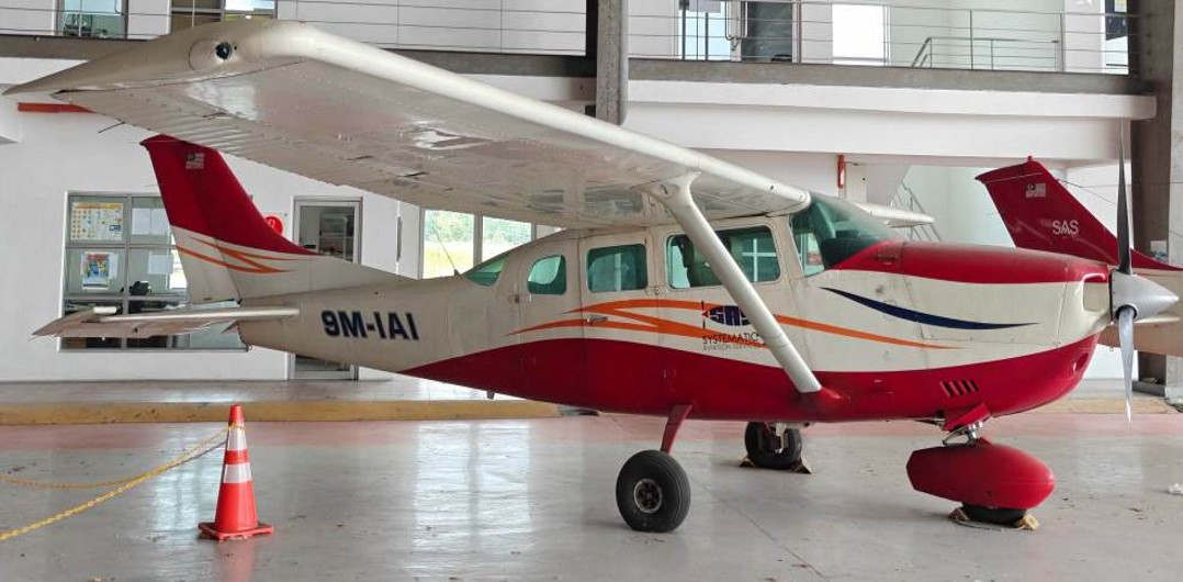 AssetsLink - SME Bank Asset and Property Listings - GENERAL AVIATION AIRCRAFT WITH FIXED LANDING ...